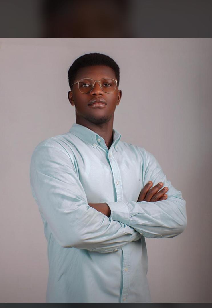 Air Quality Mapping: Land Cover Correlation and Population Exposure